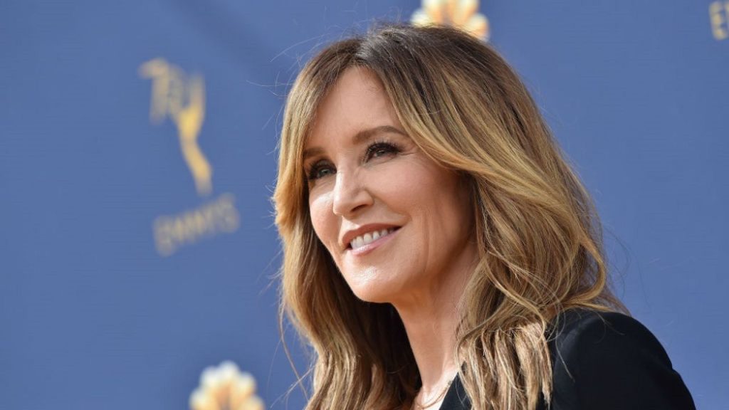Felicity Huffman Net Worth 2025: Earnings, and Biography