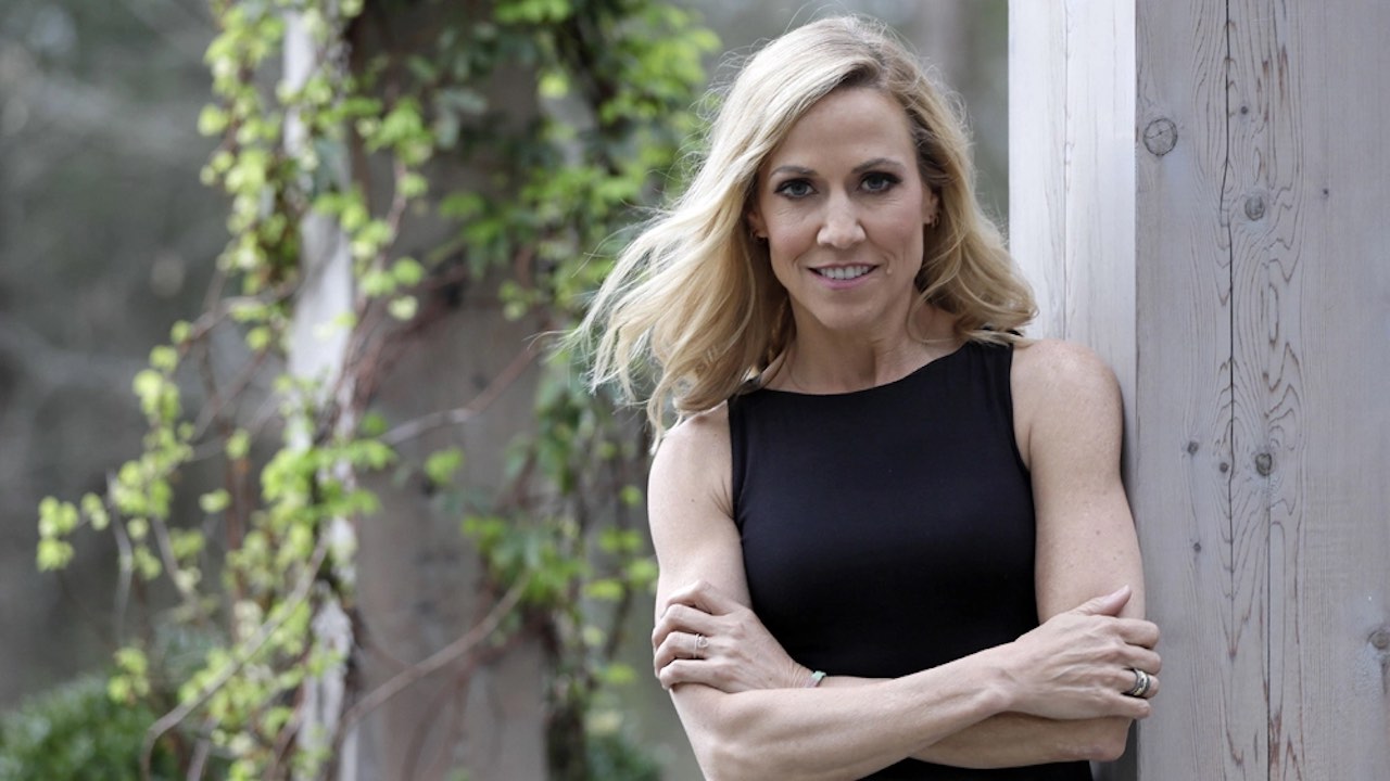 Sheryl Crow Net Worth 2025: Earnings, Assets and Biography