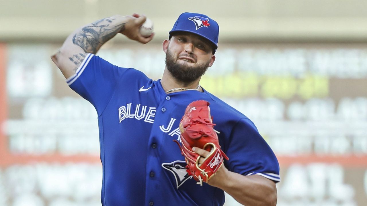 Alek Manoah Net Worth: A Breakdown of His Salary and Contracts