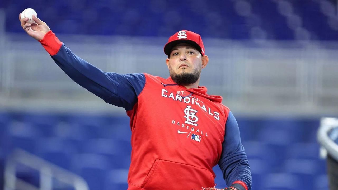 Yadier Molina Net Worth 2025: Salary and Contract Details